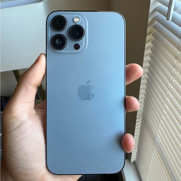 New York & Company | Accessories | Iphone 3 Pro Max | Poshmark